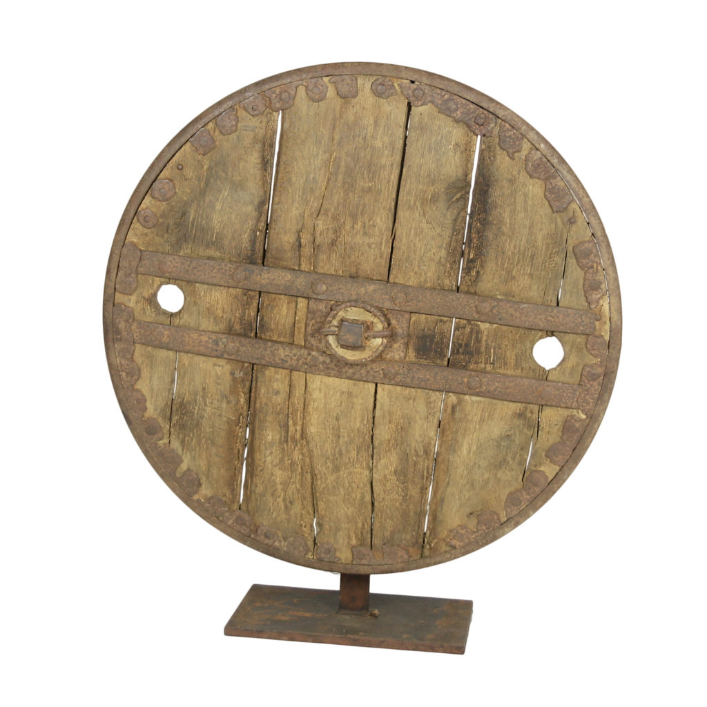 Primitive Oak Iron Freestanding Large Wheel 18th C. 415 355-1690