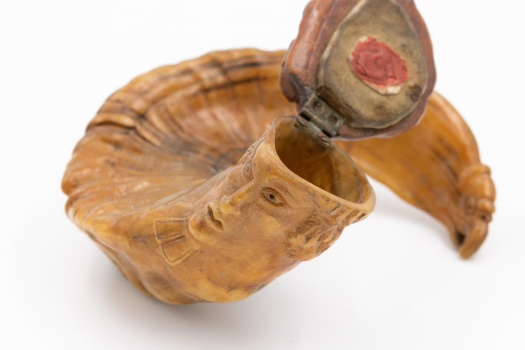 Rare Scottish Ram's Horn w Carved Grotesques, early 1800's (415) 355-1690